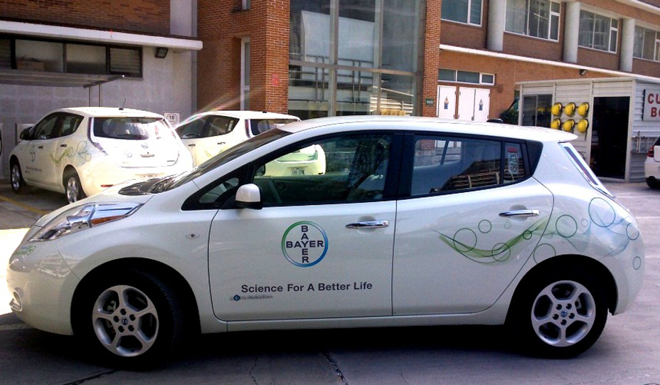Nissan LEAF ya forma parte de la flotilla de la farmacéutica Bayer de ...
