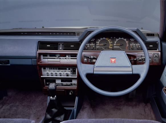 1984 Nissan Bluebird Sedan V6 Turbo Maxima Legrand