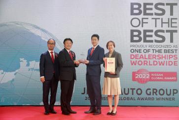 Nissan delivers “Best of the Best 2021” trophy to Jirada Auto Group Highlighting Nissan dealer’s ...
