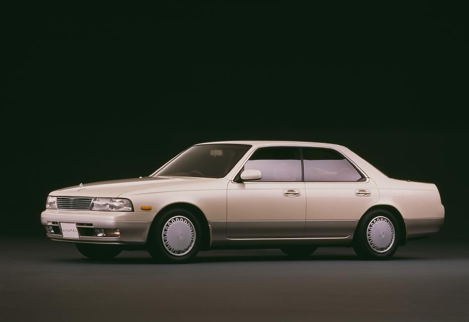 1993_01_NISSAN_LAUREL_C34