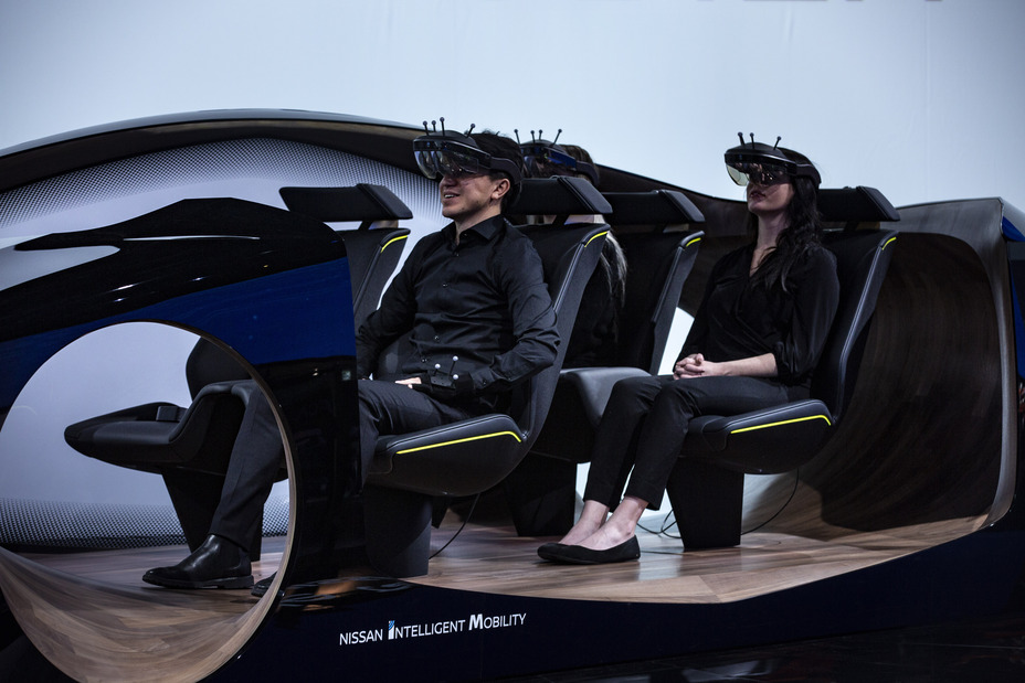 Nissan Invisible-to-Visible Technology demonstration at CES 2019