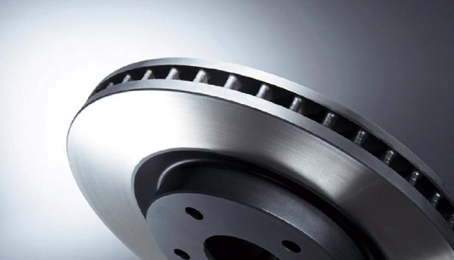 「エクストレイル」の特別仕様車「St」「Xt」を発売