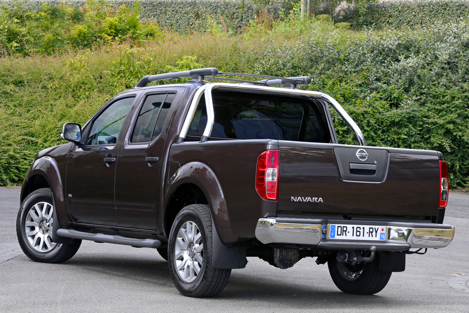 NISSAN NAVARA ULTIMATE EDITION : 6 CYLINDRES, 100 EXEMPLAIRES