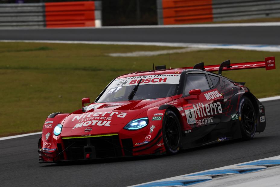 Nissan Z GT500 takes second in thrilling Motegi finale