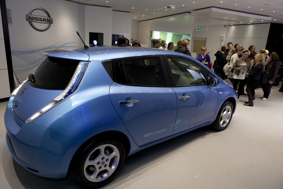 Nissan opens Innovation Station at The O2