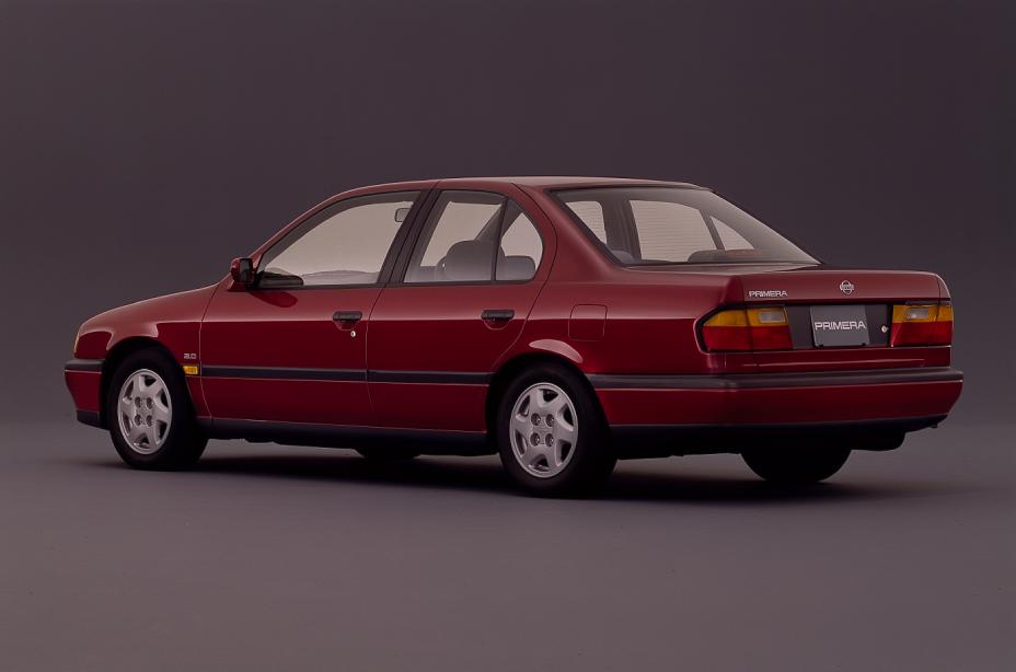 1992_09_NISSAN_PRIMERA_P10