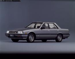 R30(1981-1985) 1983 Nissan Skyline Sedan 2000 Turbo GT-E·X Passage