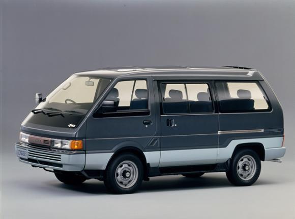 1986 Nissan Vanette 4WD Super Saloon Panorama Roof (LD20T-II)