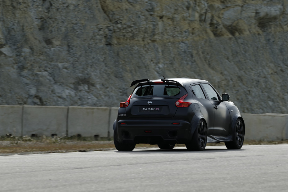 JUKE-R: PAVING THE WAY FOR THE JUKE NISMO