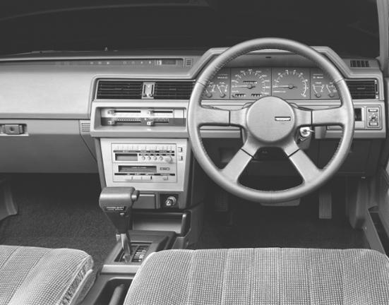1986 Nissan Bluebird Maxima 4-door Hardtop V6 2000 Turbo XR