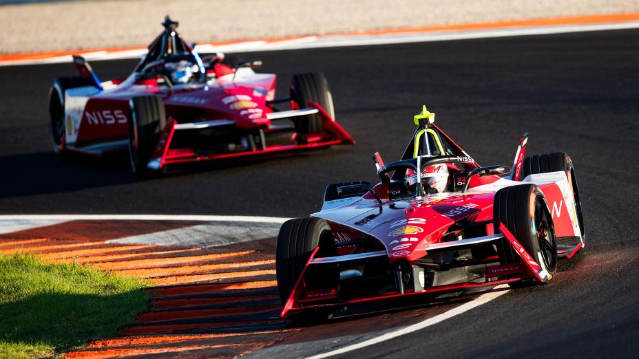 Nissan Formula E Team celebrates fan favorite status ahead of Season 10 ...