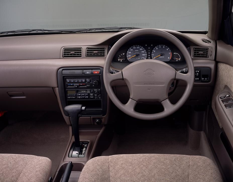 1995_09_NISSAN_SUNNY_B14