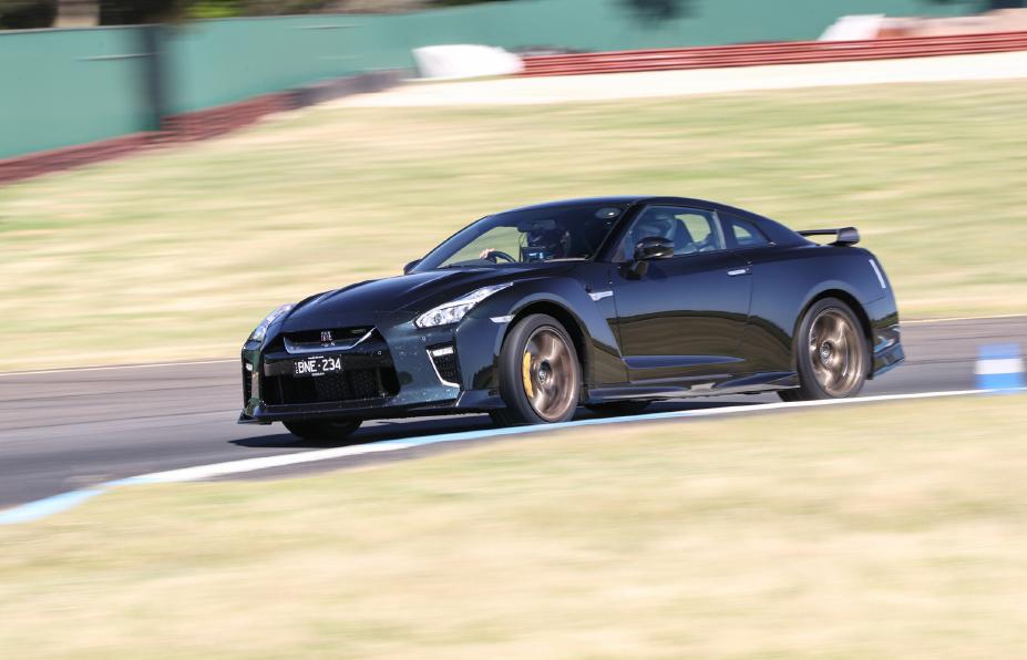 Godzilla’s last stand: Iconic Nissan GT-R roars into the history books ...