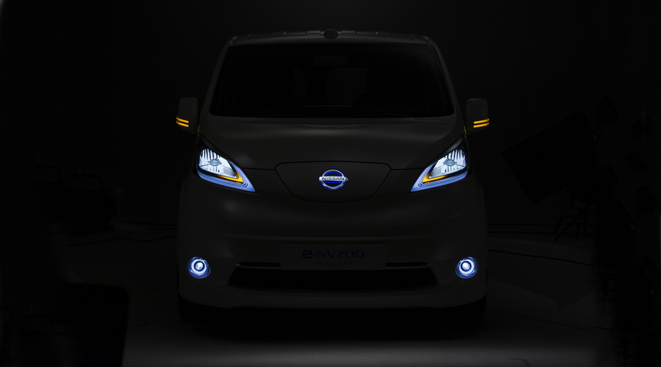 e-NV200: ON A CHARGE