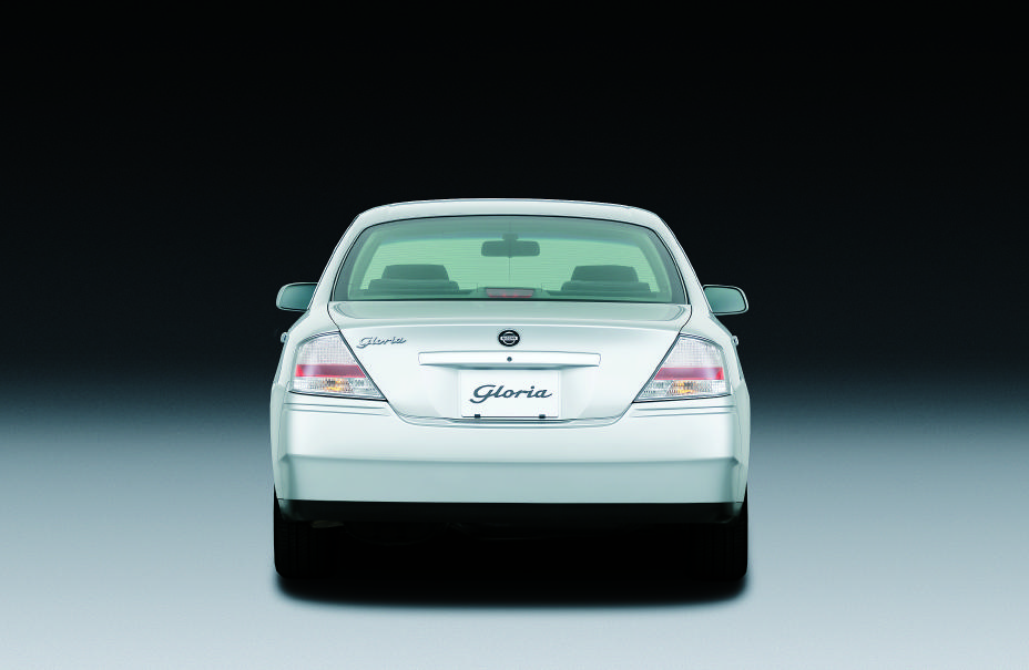 1999_Gloria_300TX_Y34