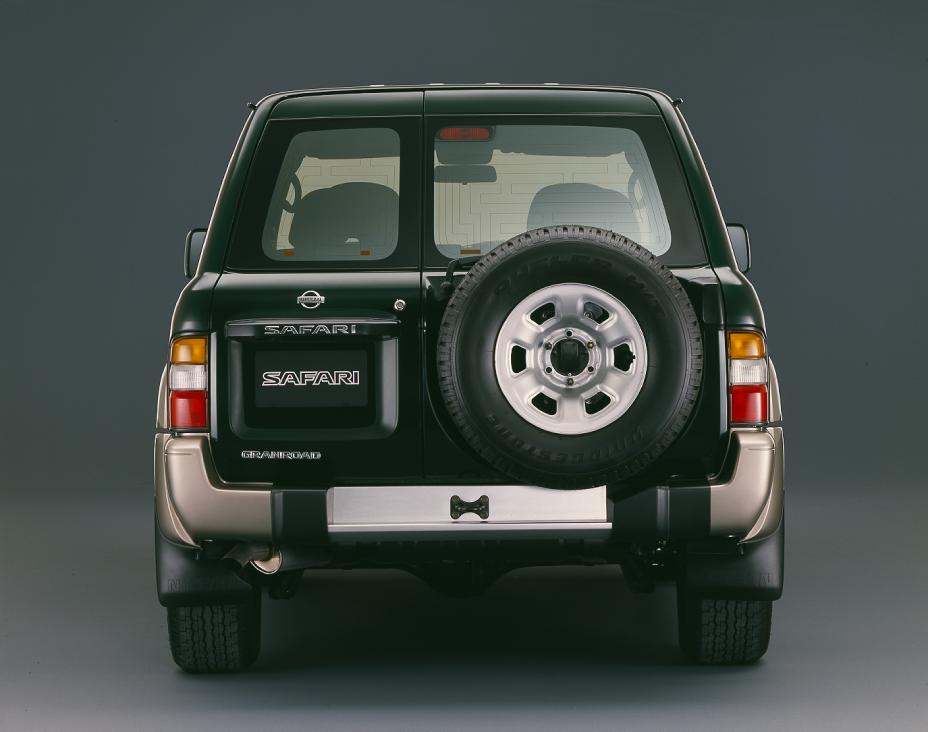 1997-2010_Patrol_Safari_Y61