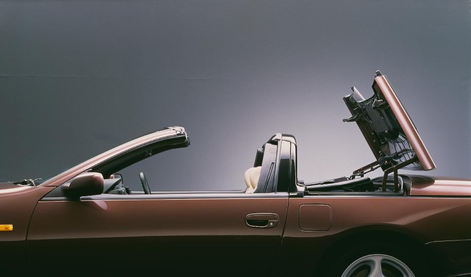 1992_08_NISSAN_FAIRLADY_Z_convertible_aka_300ZX_HZ32