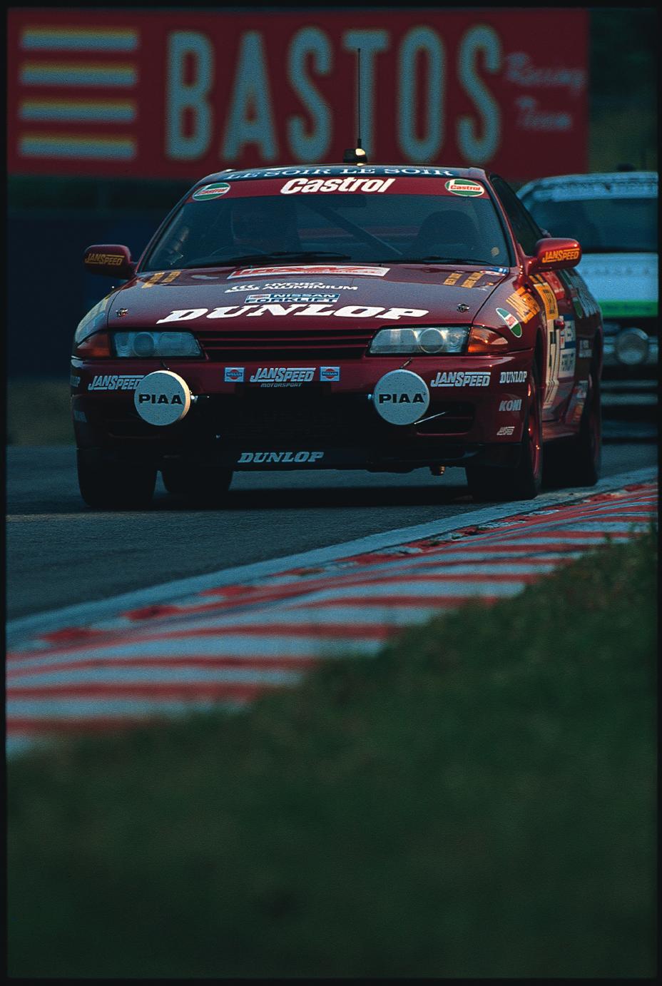 1990_07_TOTAL_24_Hours_of_SPA_NISSAN_SKYLINE_GT-R_BNR32