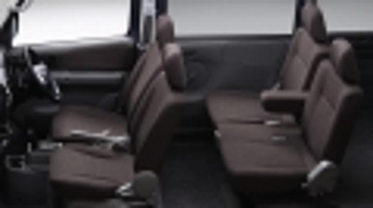 Nissan NV100 Clipper Rio G