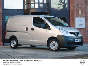 NISSAN NV200 IS WHAT VAN? VAN OF THE YEAR