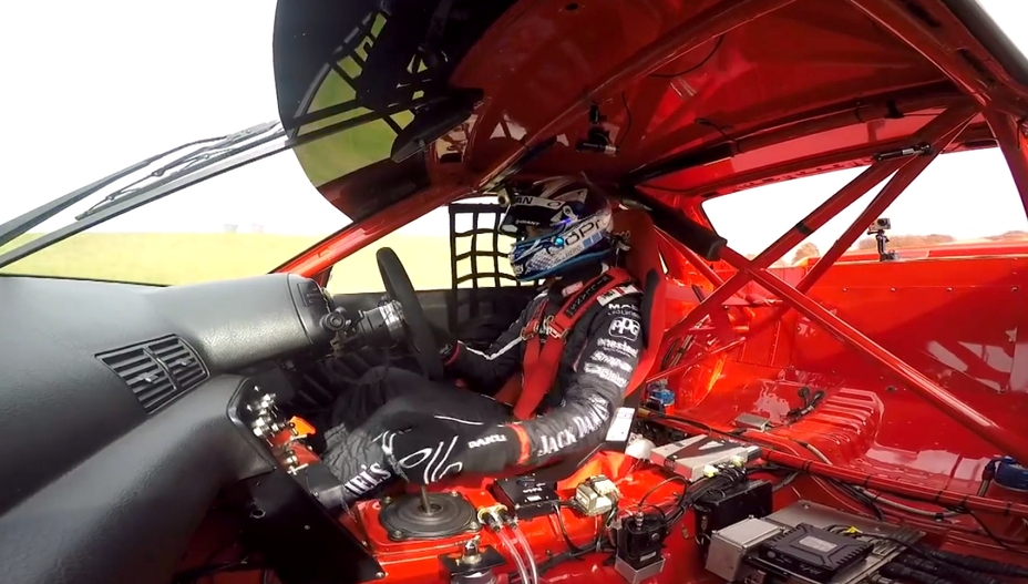 NISMO Athlete Rick Kelly drives a vintage R32 GT-R
