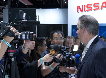 VIDEO REPORT: Nissan Innovation on Stage at L.A. Auto Show
