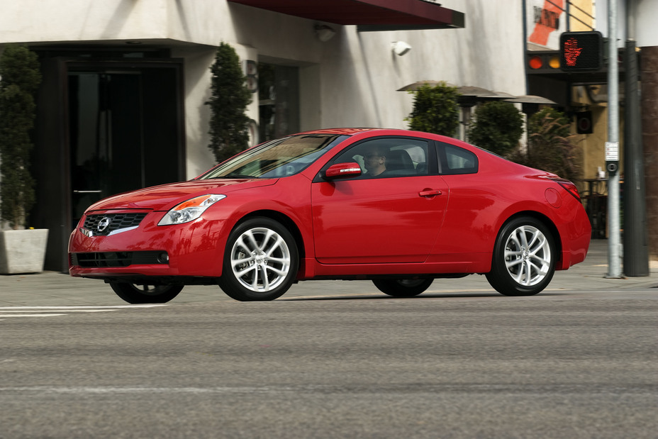 2009 Altima Coupe