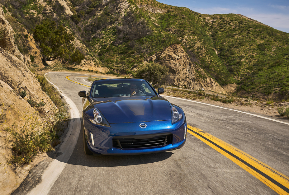 2019 Nissan 370Z Coupe Press Kit