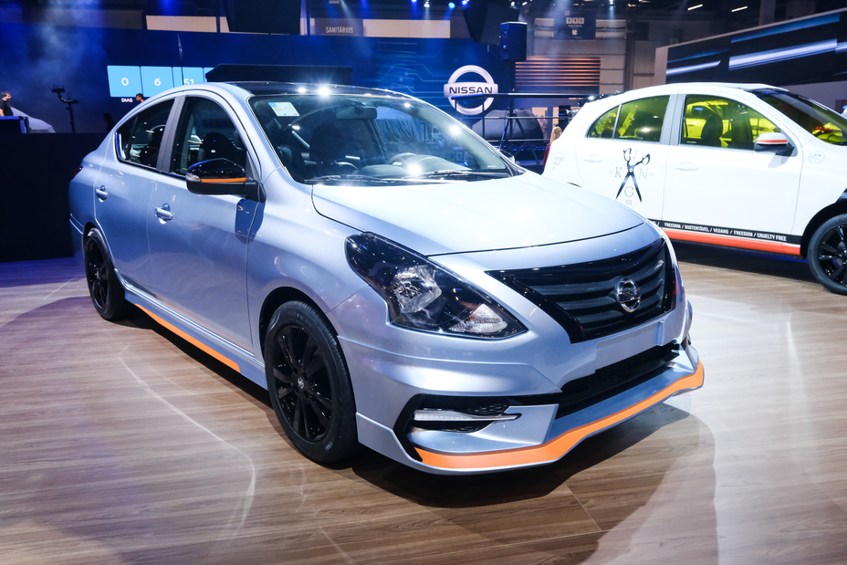 Nissan Versa S-TECH: um ensaio esportivo de design no Salão do ...