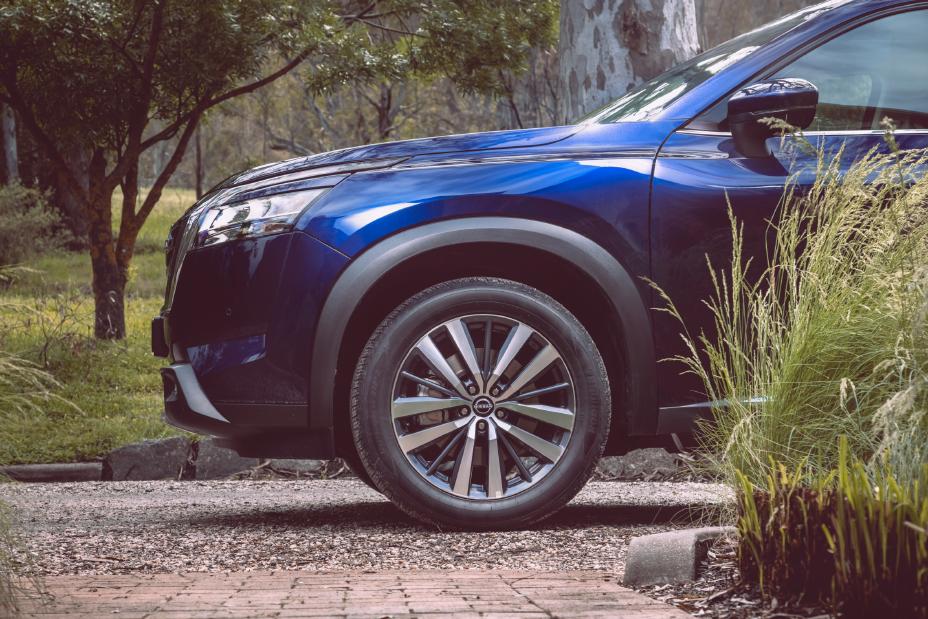 Introducing the fifth-generation Nissan Pathfinder: A triumphant return ...