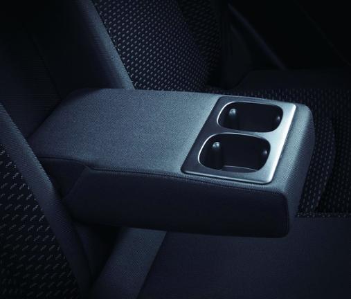 Rear center arm rest