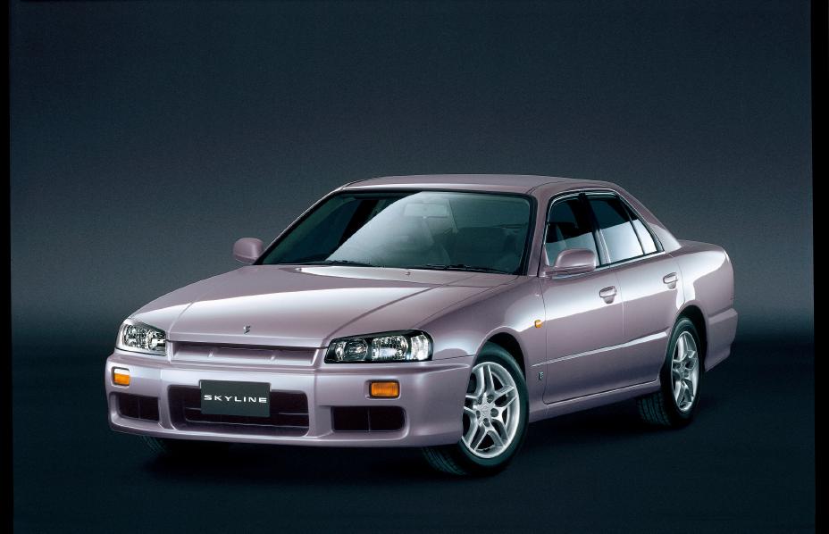 スカイラインの特別仕様車「25GT FOUR L selection」を発売 併せて一部車種に「ヘリカルLSD」を標準装備