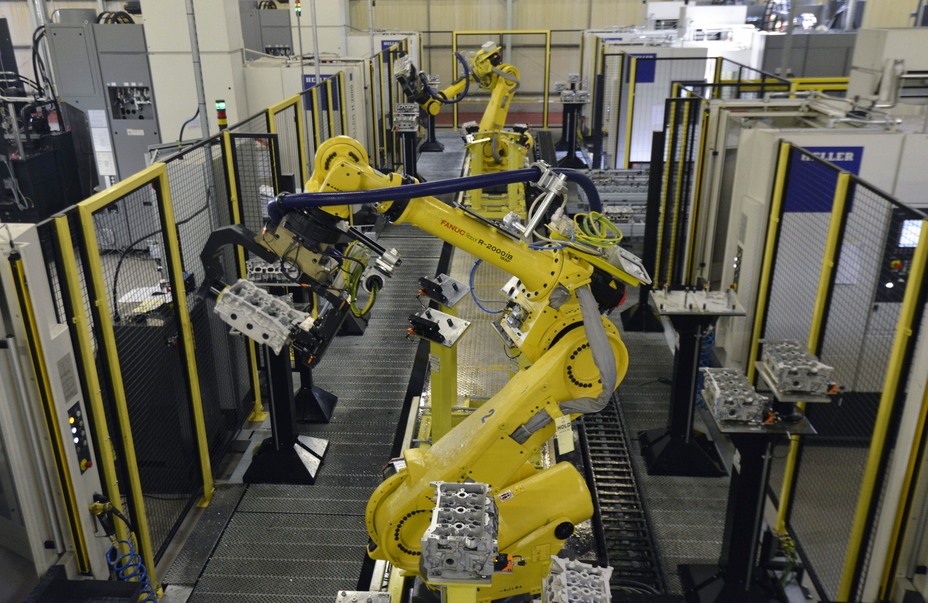 NEW NISSAN NOTE PRODUCTION - ENGINE ASSEMBLY