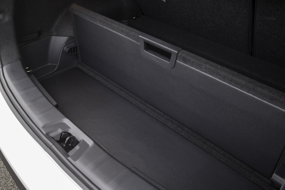 New Nissan Qashqai - boot combinasion