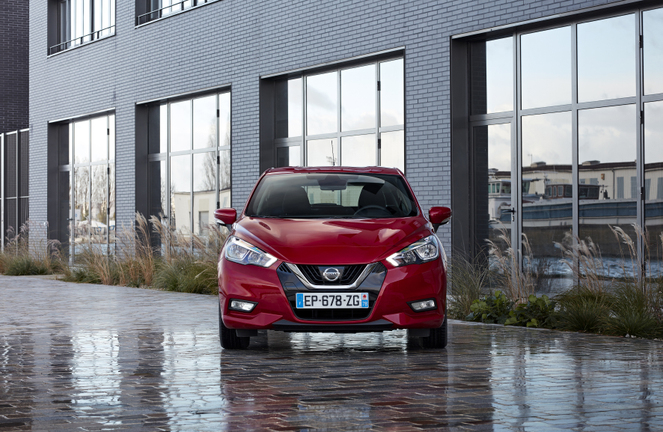 Nissan Micra - Passion Red