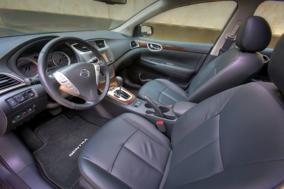 Nissan Sentra 2013