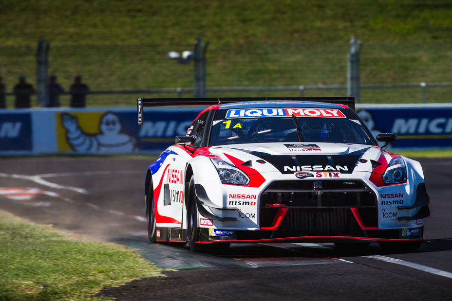 Close second-place finish for Nissan at the 2016 Bathurst 12 Hour