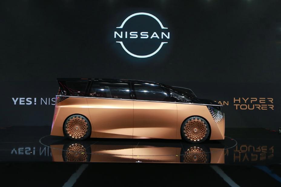 Nissan showcases the Nissan Hyper Tourer advanced EV concept for the first time outside Japan at ...