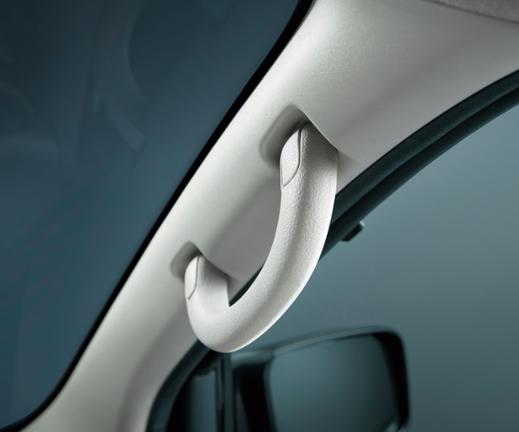 Nissan Releases All-New NV350 Caravan Wide Body