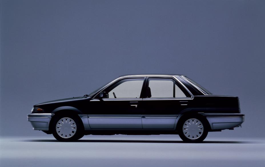 1986_10_NISSAN_LANGREY_N13