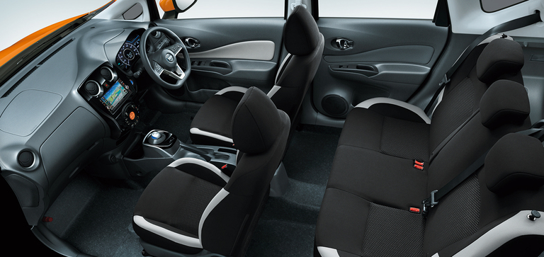 「日産ノート」E12_仕様向上（2017年）