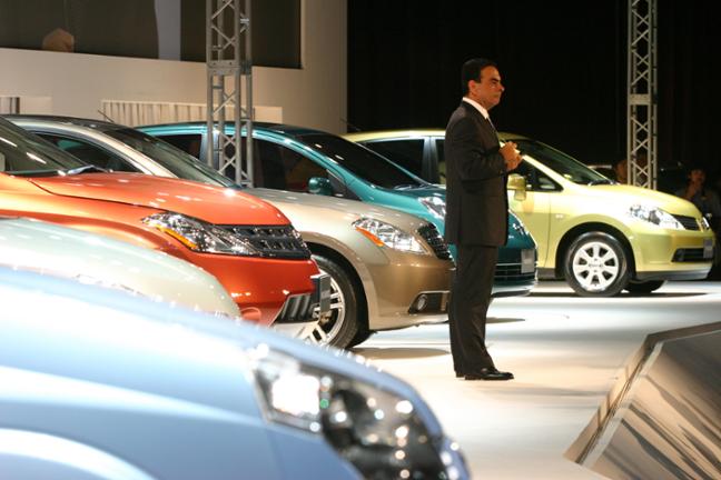 SHIFT_Nissan Unveils Six New Models for Japan