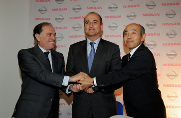 SPANISH GOVERNMENT VISIT TO AVILA PLANT