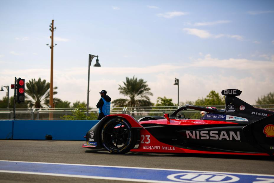 Strong pace potential for Nissan e.dams in opening Formula E rounds