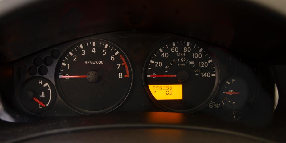 "Million-Mile" Nissan Frontier odometer