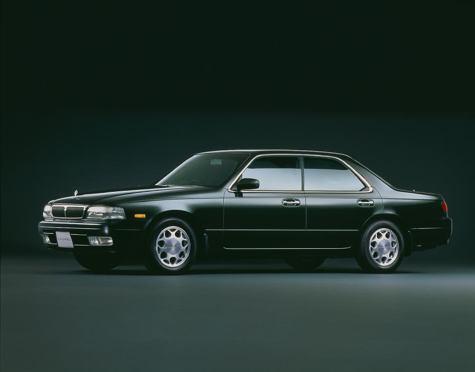 1994_09_NISSAN_LAUREL_C34