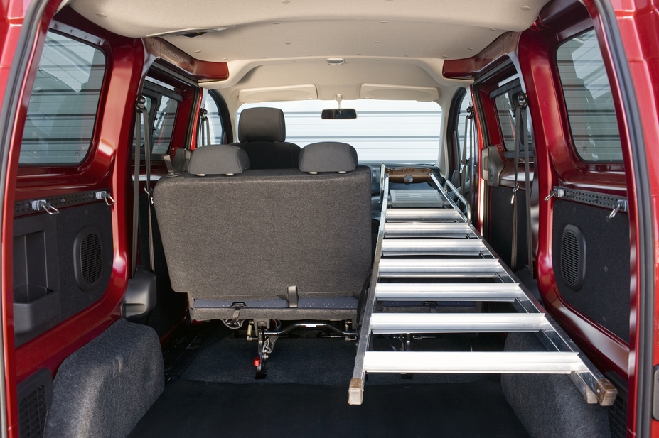 NEW 110PS ENGINE FOR NV200: MAKING THE BEST EVEN BETTER