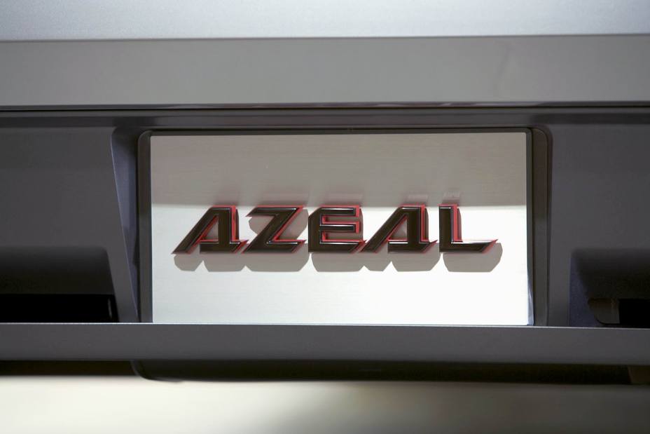 Nissan AZEAL Concept