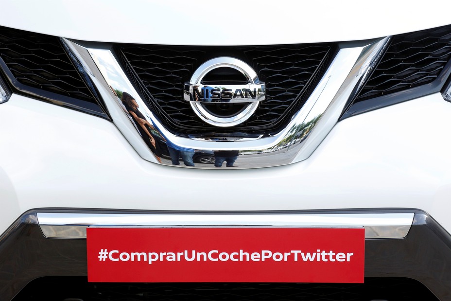 The tweet smell of success: Nissan is first European carmaker to sell a ...