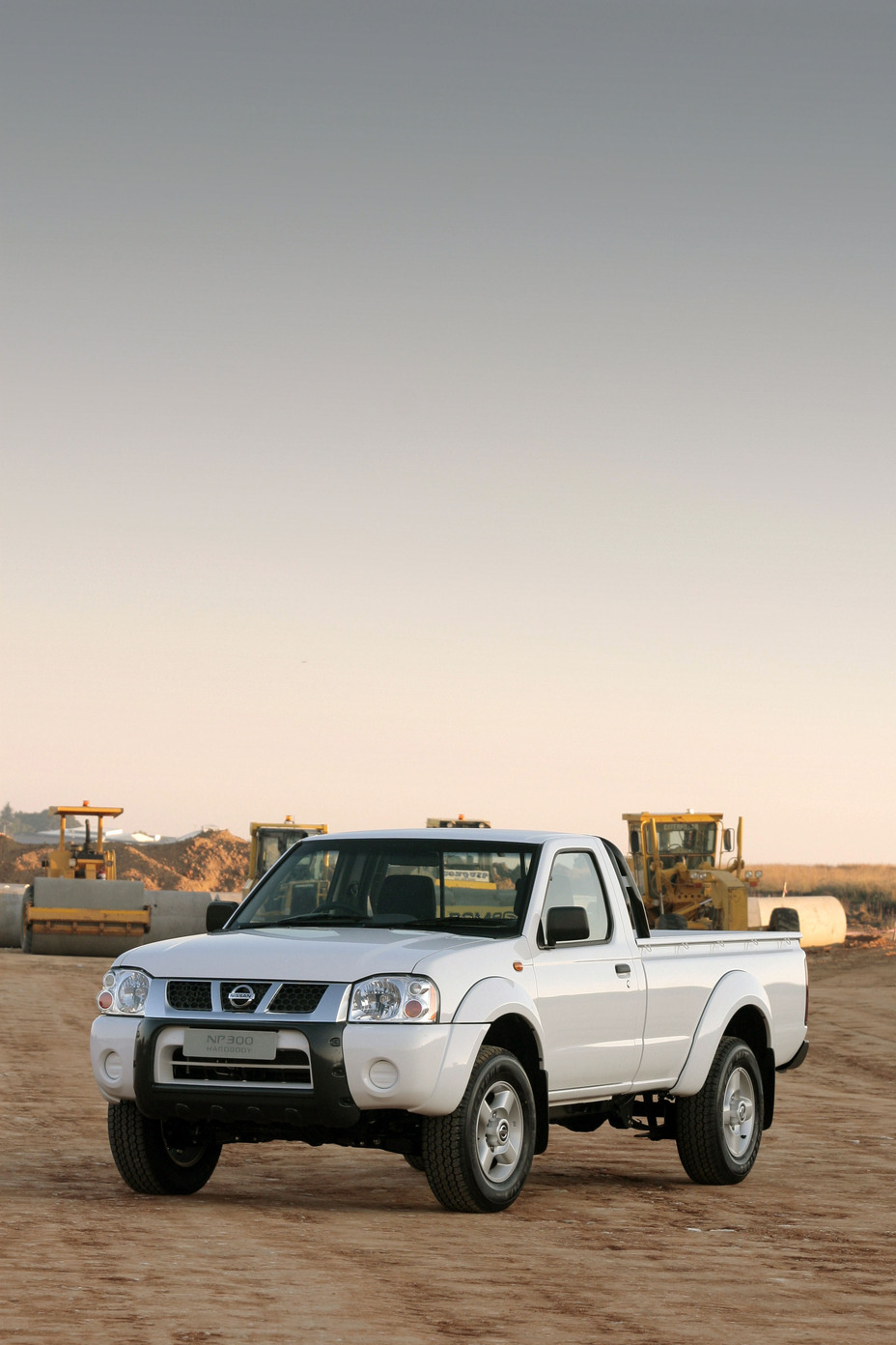 Nissan NP300 Hardbody Upgrade - NP300 2.4L Hi-Rider LWB